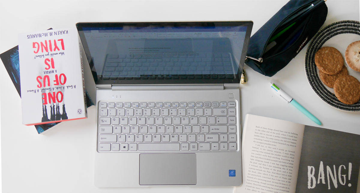 Freelance Mum Life {Sponsored} With Microsoft GeoBook 3X Laptop #Ad